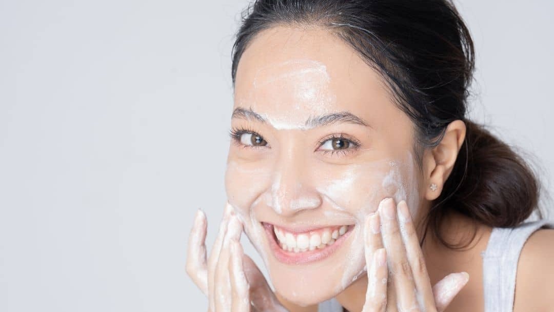 10 bí quyết làm đẹp da tại nhà không cần đến spa
