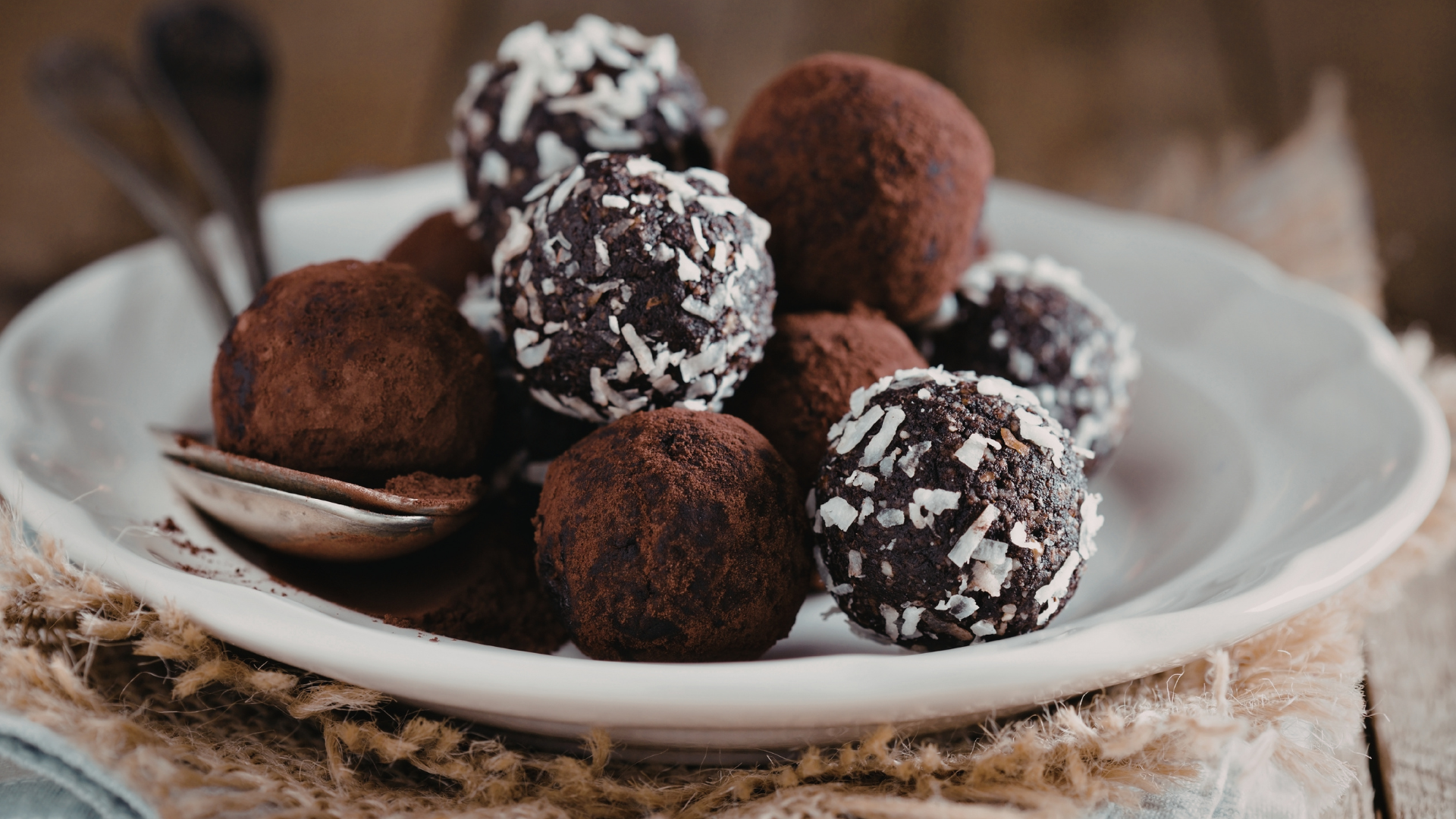 Chocolate truffle là gì? Tất tần tật về nguồn gốc và lợi ích - Nhà ...