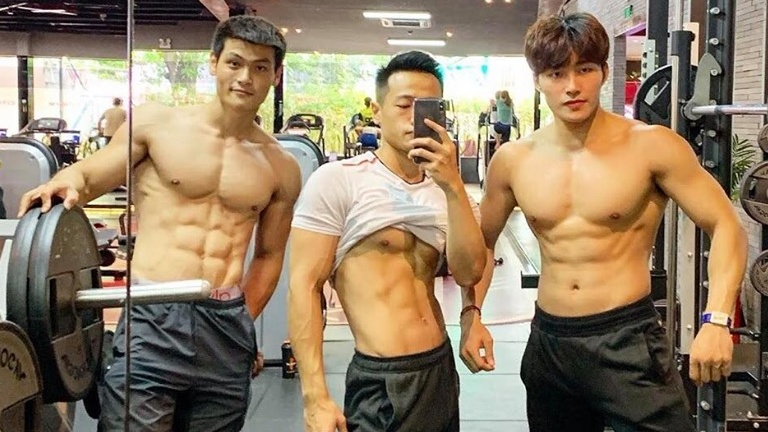 Hít xà đơn có tác dụng gì? Hướng dẫn hít xà đơn đúng cách - Nhà thuốc ...