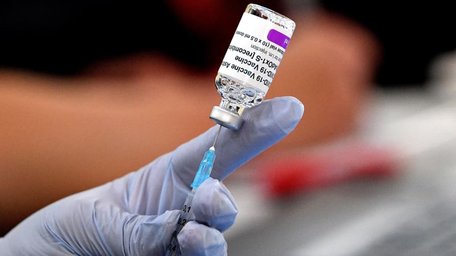 Những lưu ý khi tiêm vaccine Astrazeneca để hạn chế tác dụng phụ không ...